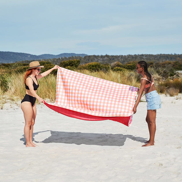 Beach blanket store